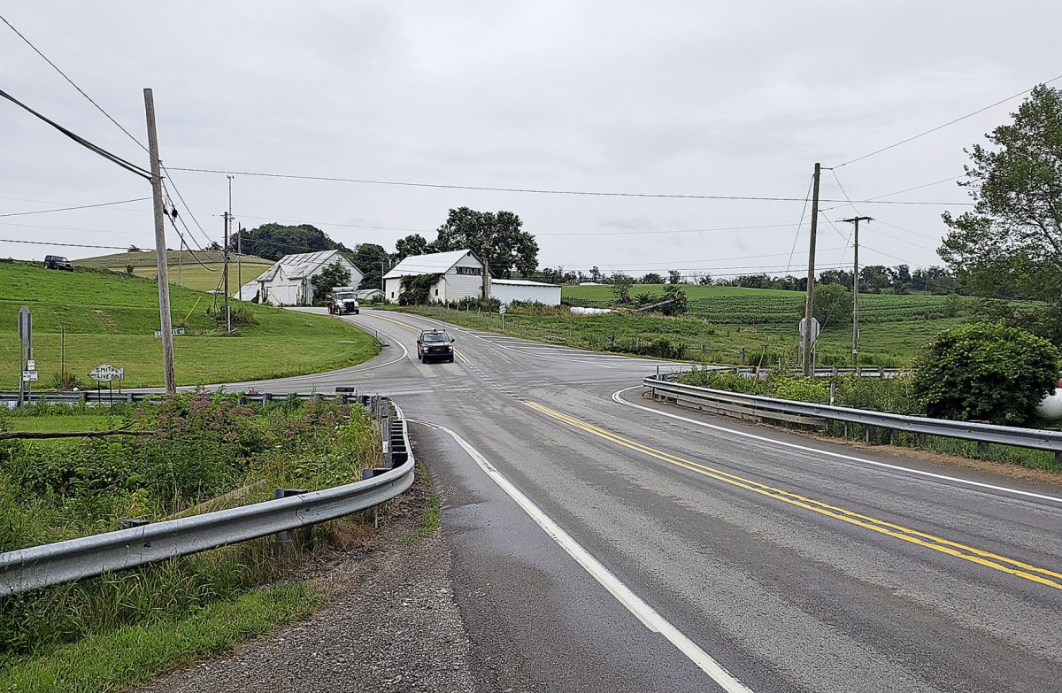 Dangerous Route 136 intersection to get two more stop signs - Observer ...